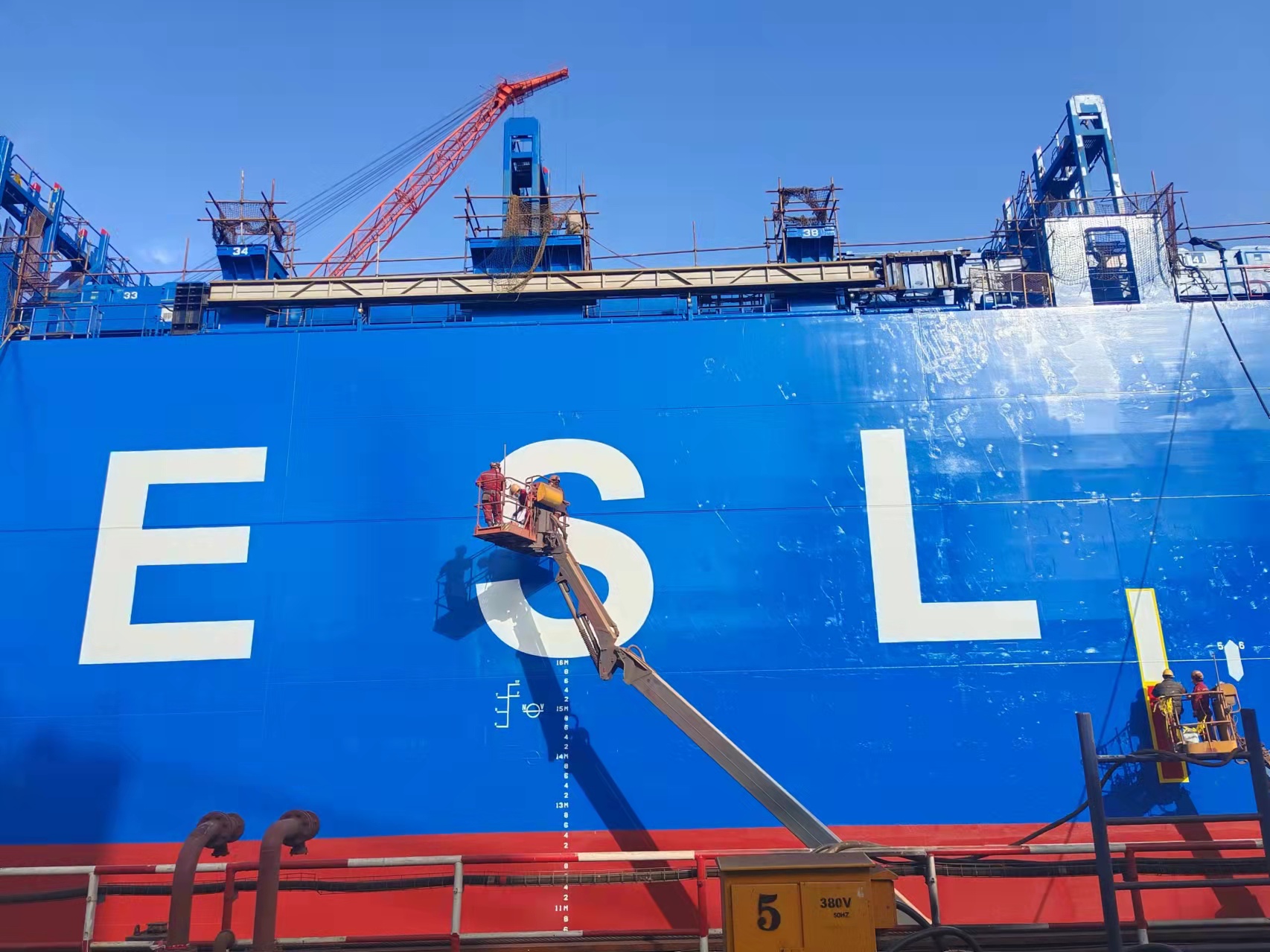 ESL reduces carbon emissions by 20% in majority of fleet